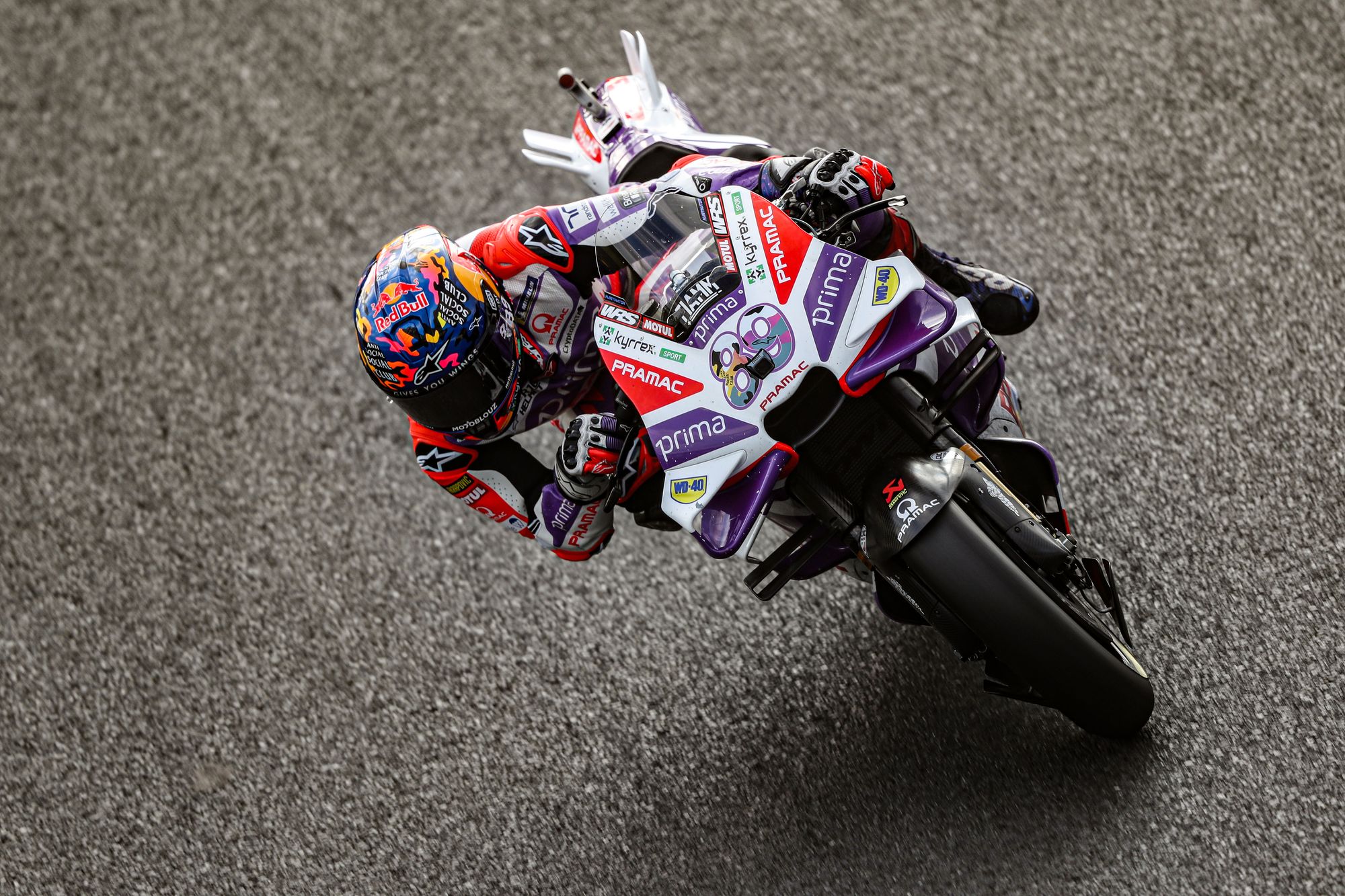 Martin keeps pressure on Bagnaia with Motegi MotoGP pole - The Race