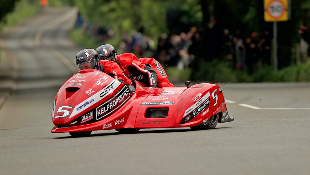 Crowe brothers complete brace of TT sidecar wins - The Race