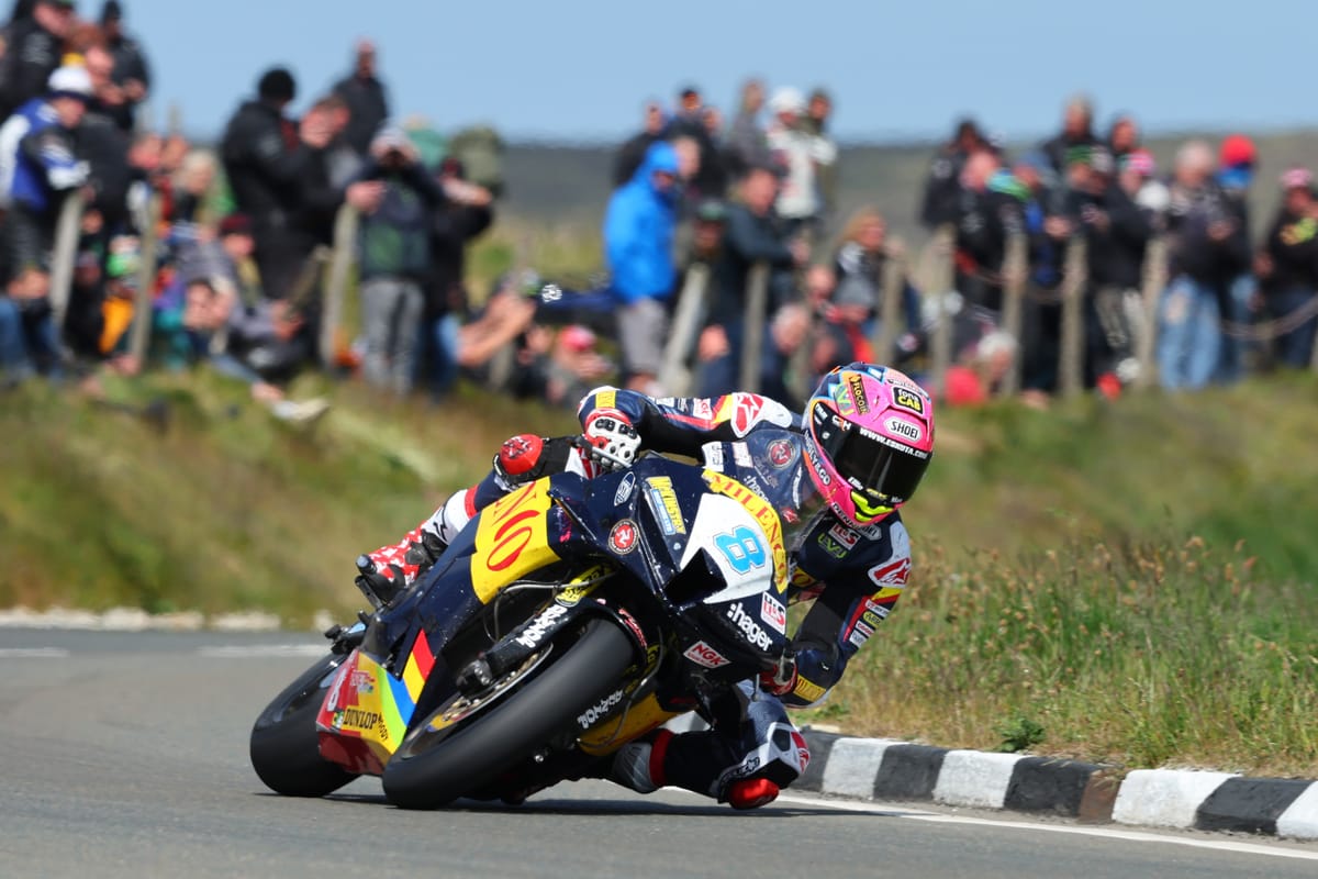Todd returns to Padgetts for 2025 TT supersport and supertwin races ...