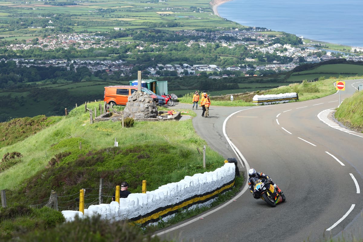 The mentality you actually need to be an Isle of Man TT racer - The Race