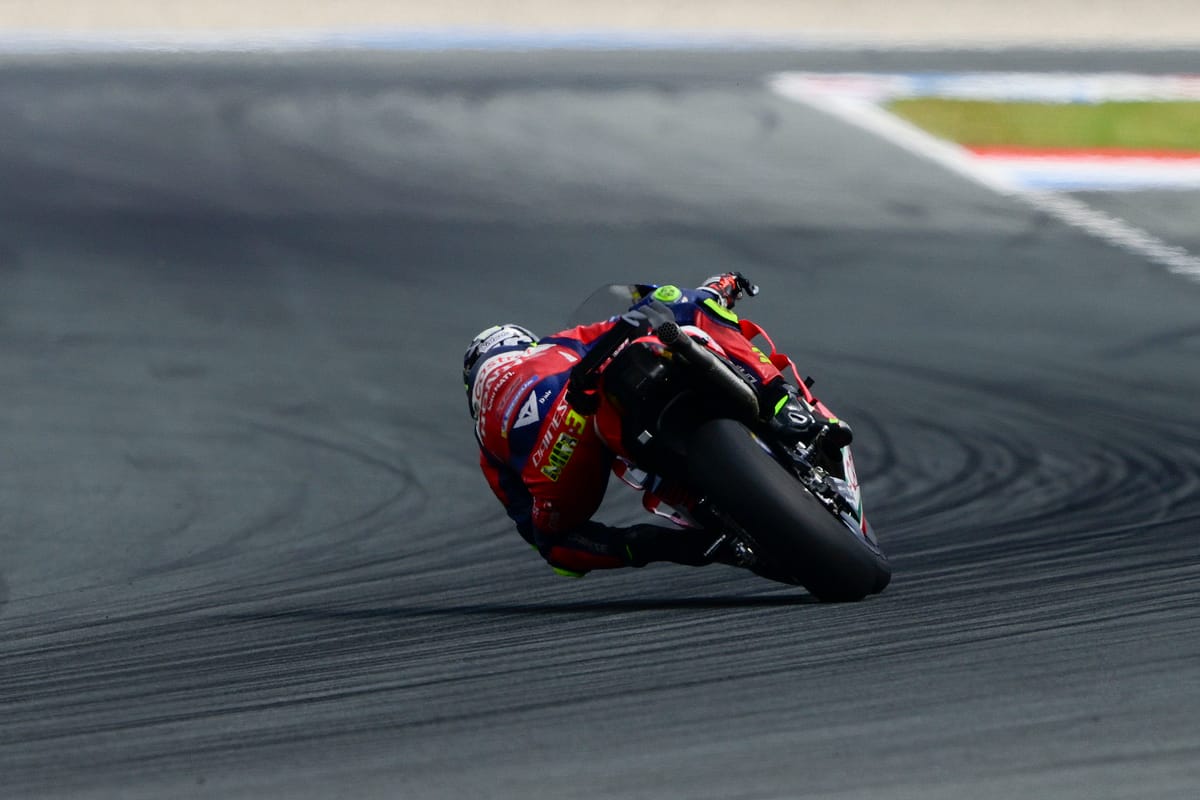 Honda's two 2026 MotoGP line-up options as it waits for Martin - The Race