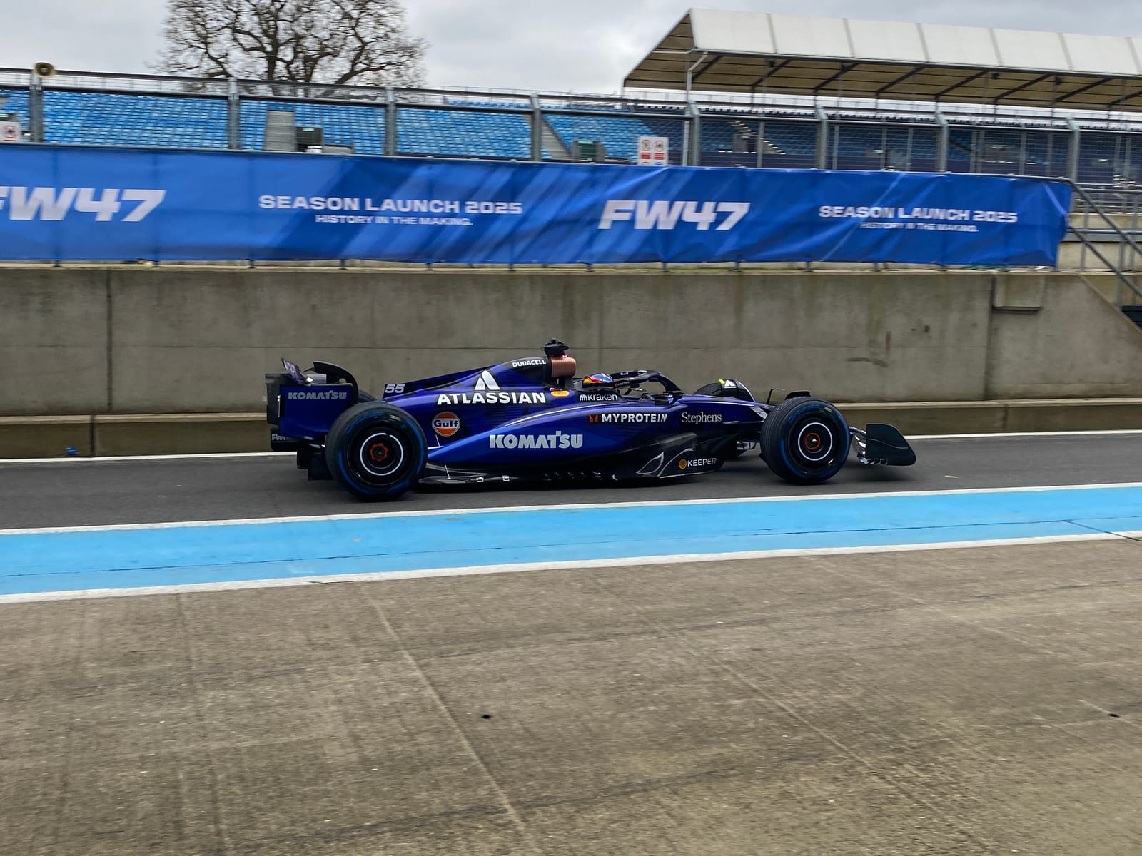 Williams reveals 2025 F1 car at live-streamed Silverstone shakedown ...