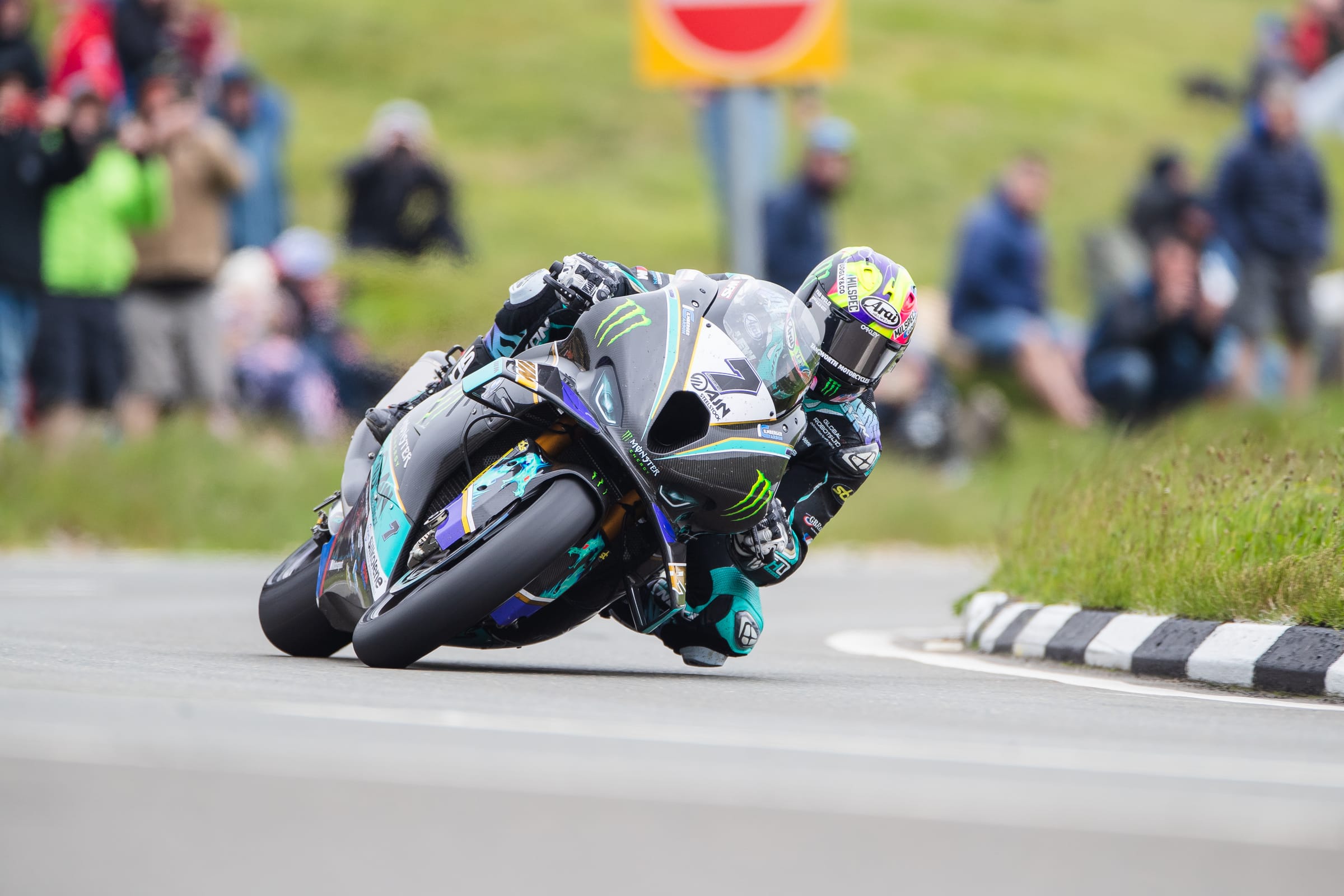 TT vs circuit racing - riding style differences explained - The Race